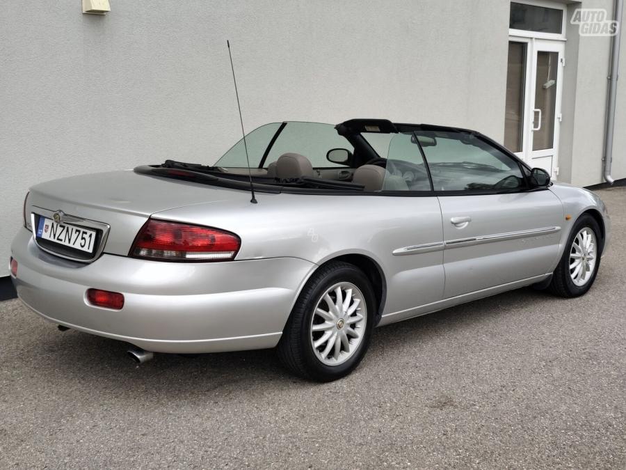 Pelēks Chrysler Sebring 2001 Jonava, ar dzinēja tilpumu 2.70 L un nobraukumu 131 tūkst. km par 2990 €, foto 13 vietnē AUTOMOTO.COM.LV