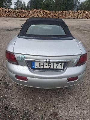 Pelēks Chrysler Sebring 2001 Limbaži, ar dzinēja tilpumu 2.00 L un nobraukumu 295 tūkst. km par 1100 €, foto 3 vietnē AUTOMOTO.COM.LV