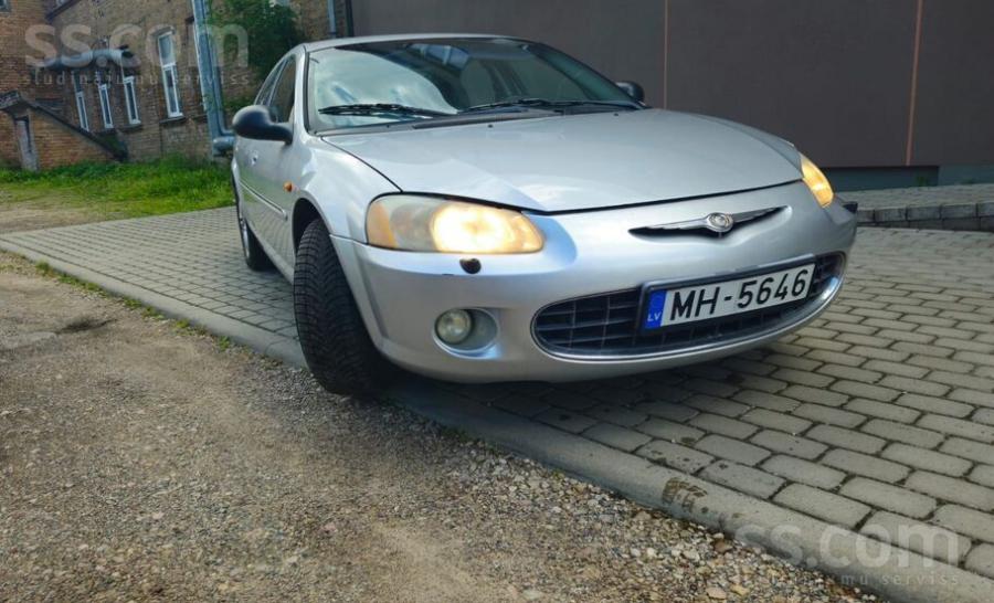 Grey Chrysler Sebring 2002 in Bauska, with an engine capacity of 2.70 L and mileage of 217 thousand km for 899 €, photo 1 on AUTOMOTO.COM.LV
