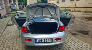 Grey Chrysler Sebring 2002 in Bauska, with an engine capacity of 2.70 L and mileage of 217 thousand km for 899 €, photo 9 on AUTOMOTO.COM.LV