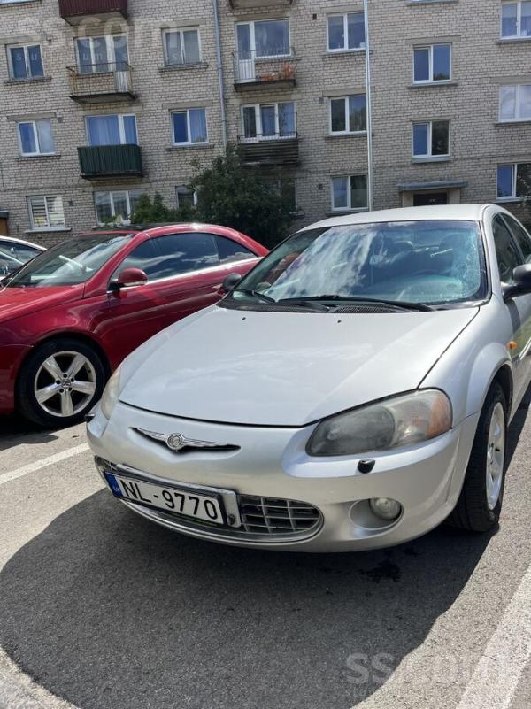 Grey Chrysler Sebring 2003 in Riga, with an engine capacity of 2.70 L and mileage of 227 thousand km for 2000 €, photo 2 on AUTOMOTO.COM.LV