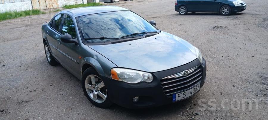 Pelēks Chrysler Sebring 2005 Preiļi, ar dzinēja tilpumu 2.70 L un nobraukumu 272 tūkst. km par 300 €, foto 3 vietnē AUTOMOTO.COM.LV