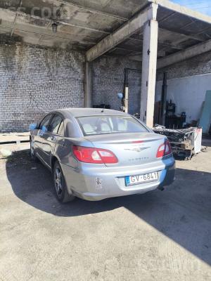 Pelēks Chrysler Sebring 2007 Rīga, ar dzinēja tilpumu 2.40 L un nobraukumu 298 tūkst. km par 1300 €, foto 5 vietnē AUTOMOTO.COM.LV