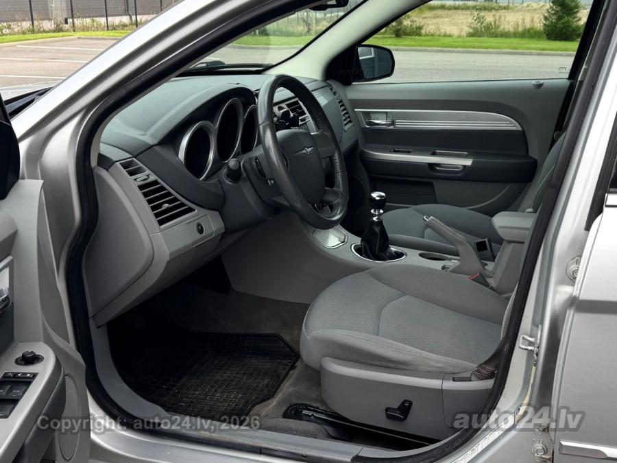 Серый Крайслер Себринг 2009 в Таллин, объемом двигателя 2.00 л и пробегом 218 тыс. км за 2800 €, фото 6 на AUTOMOTO.COM.LV