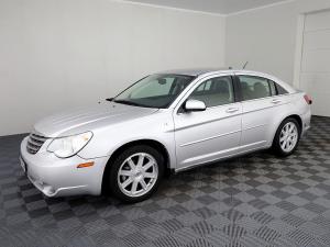 Pelēks Chrysler Sebring 2012 Tallina, ar dzinēja tilpumu 2.40 L un nobraukumu 264 tūkst. km par 1199 €, foto 11 vietnē AUTOMOTO.COM.LV