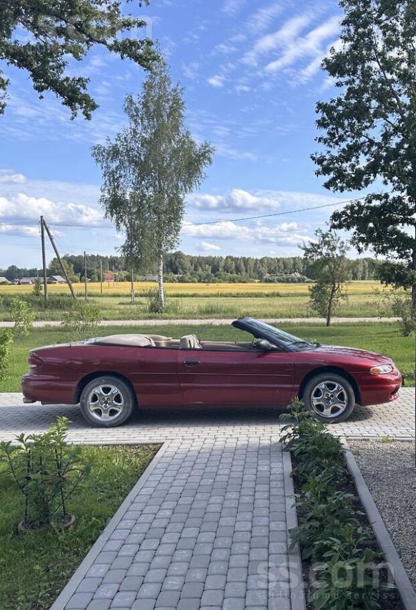 Sarkans Chrysler Sebring 1996 Balvi, ar dzinēja tilpumu 2.50 L un nobraukumu 285 tūkst. km par 975 €, foto 1 vietnē AUTOMOTO.COM.LV