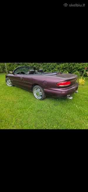 Red Chrysler Sebring 2017 in Kupiskis, with an engine capacity of 0.00 L and mileage of 22 thousand km for 1150 €, photo 4 on AUTOMOTO.COM.LV