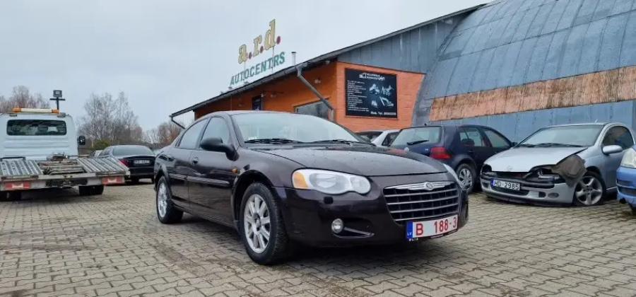 Red Chrysler Sebring 2004 in Valmiera, with an engine capacity of 2.70 L and mileage of 163 thousand km for 1400 €, photo 1 on AUTOMOTO.COM.LV