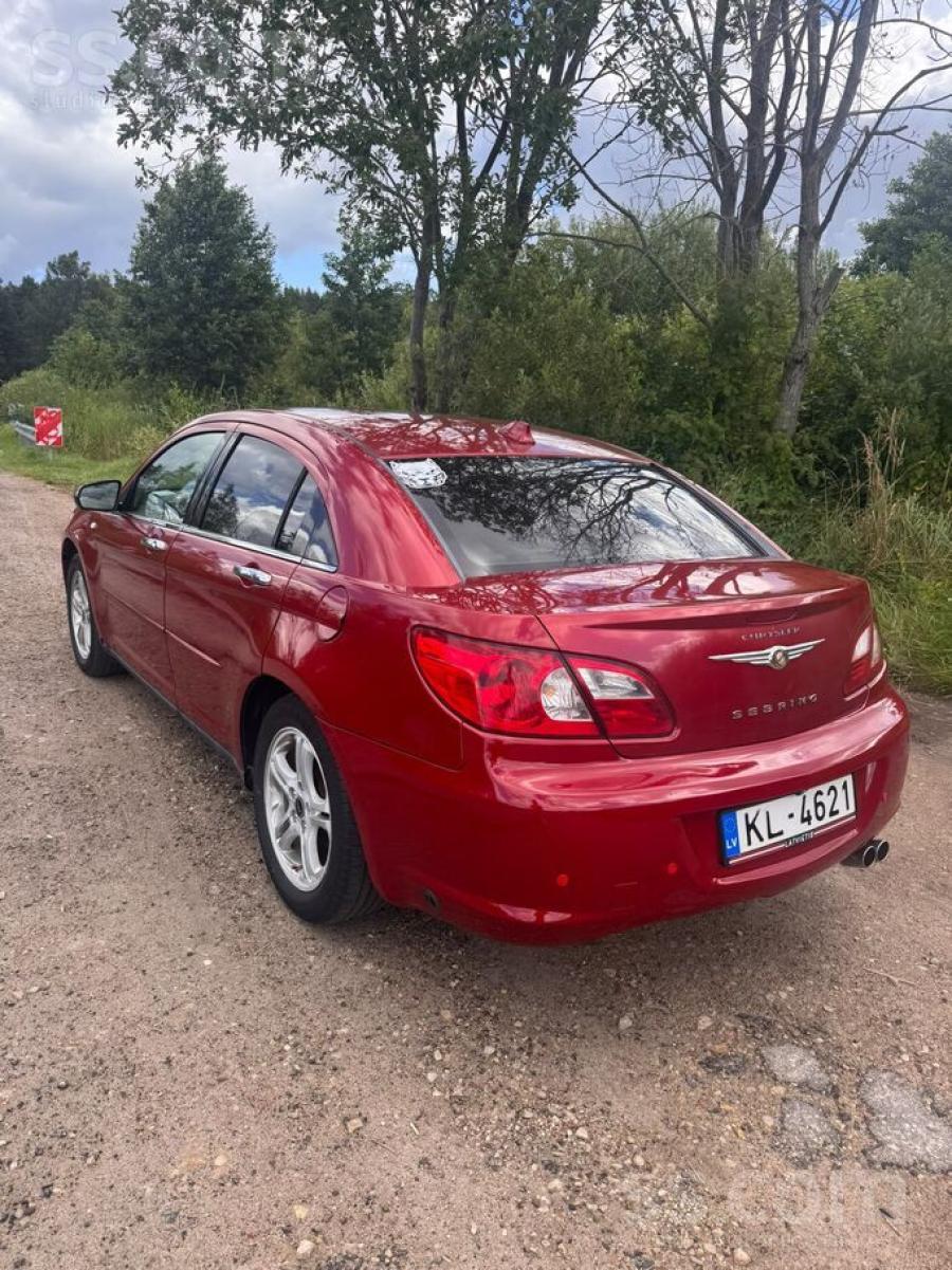 Red Chrysler Sebring 2007 in Jurmala, with an engine capacity of 2.40 L and mileage of 248 thousand km for 2500 €, photo 6 on AUTOMOTO.COM.LV