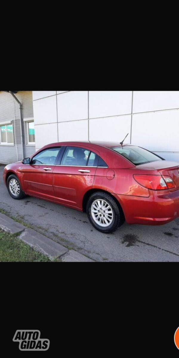 Chrysler Sebring 2009 Šauļi vietnē Sarkans Chrysler Sebring 2009 Šauļi, ar dzinēja tilpumu 2.00 L un nobraukumu 230 tūkst. km par 1500 €, foto 3 vietnē AUTOMOTO.COM.LV
