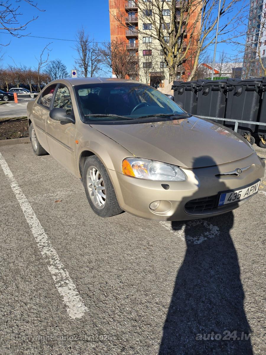Chrysler Sebring 2001 in Tallinn, with an engine capacity of 2.70 L and mileage of 118 thousand km for 1000 €, photo 4 on AUTOMOTO.COM.LV
