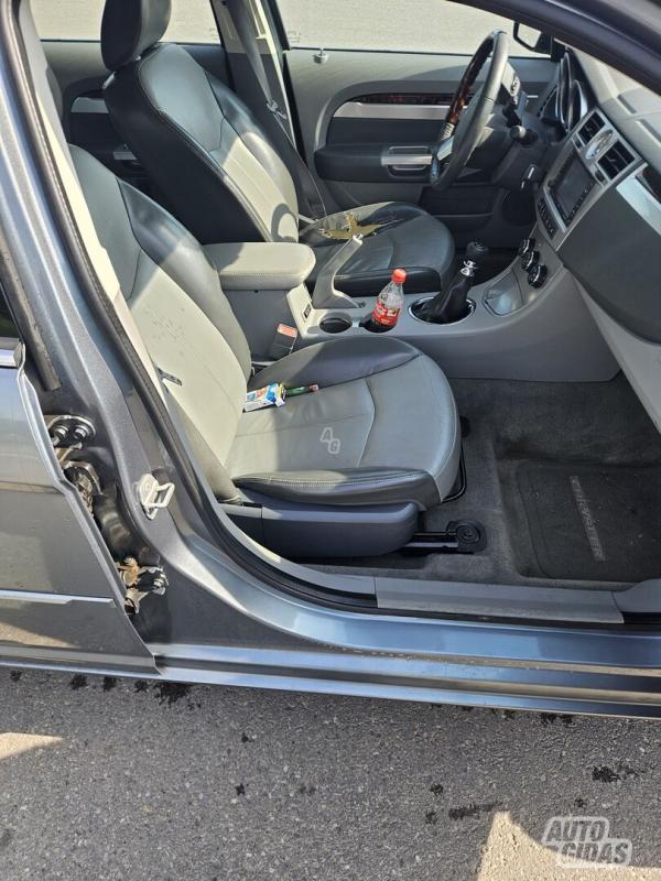 Chrysler Sebring 2008 Panevēža, ar dzinēja tilpumu 2.00 L un nobraukumu 350 tūkst. km par 850 €, foto 7 vietnē AUTOMOTO.COM.LV