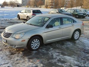 Chrysler Sebring 2009 in Vilnius, with an engine capacity of 2.40 L and mileage of 233 thousand km for 999 €, photo 2 on AUTOMOTO.COM.LV