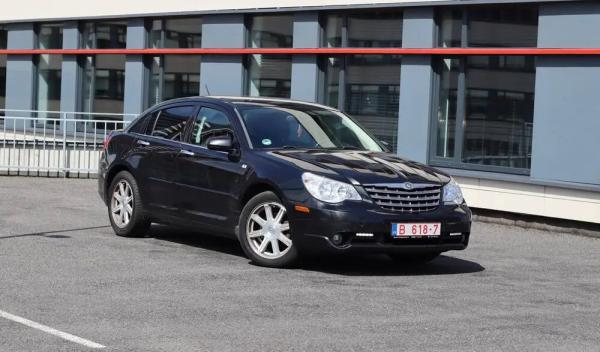 Chrysler Sebring 2010 Rīga, ar dzinēja tilpumu 2.70 L un nobraukumu 118 tūkst. km par 2580 €, foto 1 vietnē AUTOMOTO.COM.LV