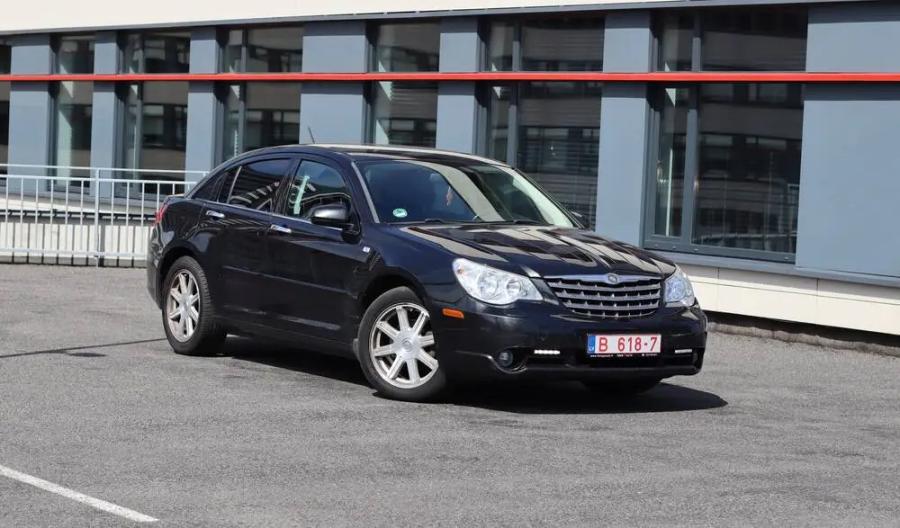 Chrysler Sebring 2010 in Riga, with an engine capacity of 2.70 L and mileage of 118 thousand km for 2580 €, photo 1 on AUTOMOTO.COM.LV