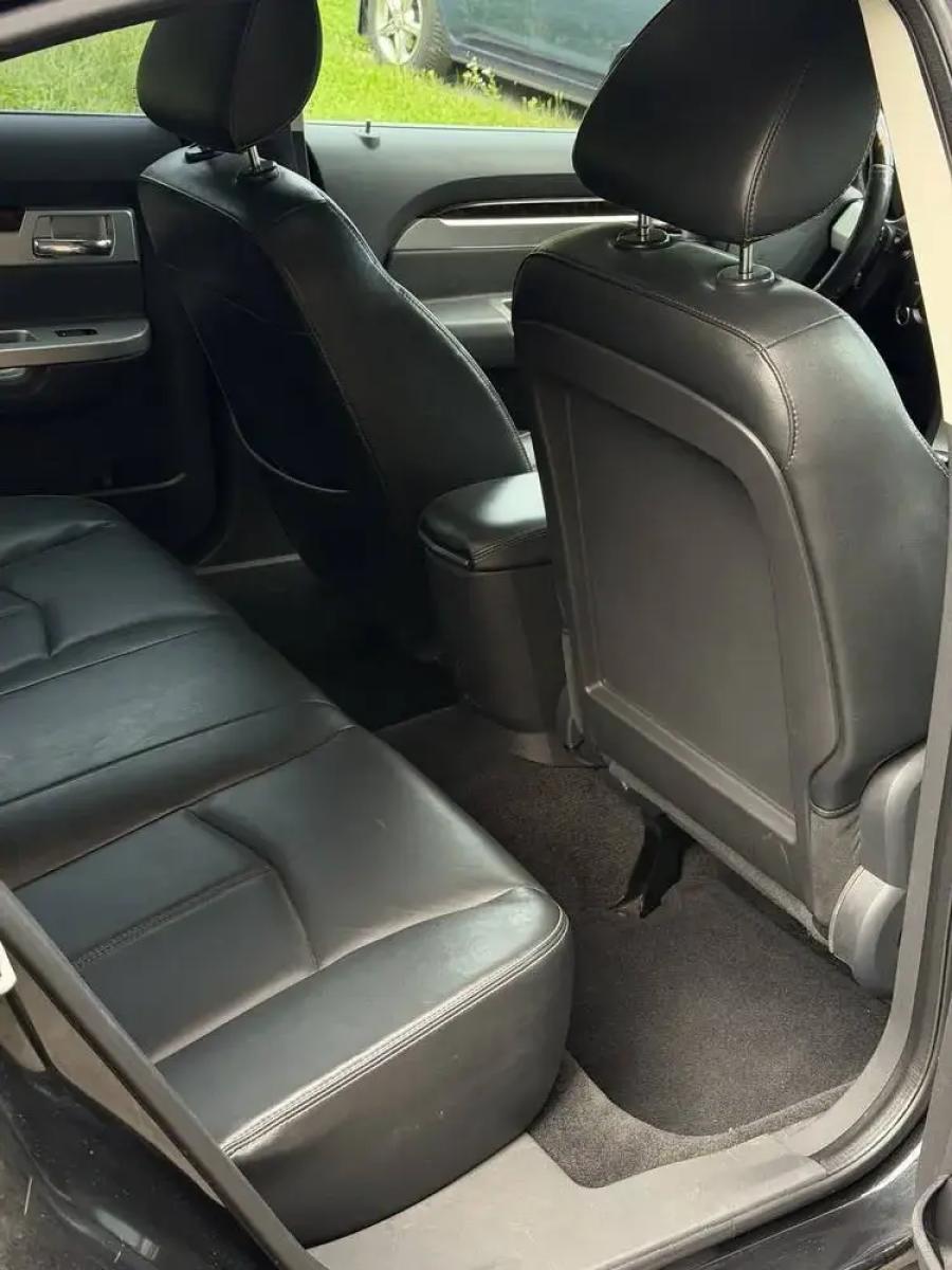 Chrysler Sebring 2010 in Riga, with an engine capacity of 2.70 L and mileage of 118 thousand km for 2580 €, photo 11 on AUTOMOTO.COM.LV