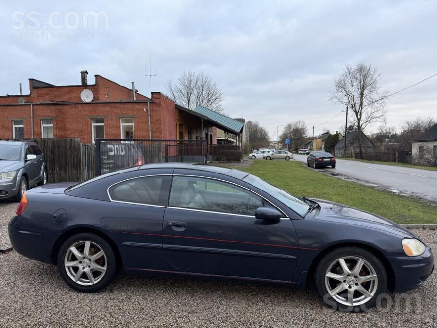 Violet Chrysler Sebring 2000 in Ventspils, with an engine capacity of 3.00 L and mileage of 140 thousand km for 1800 €, photo 9 on AUTOMOTO.COM.LV