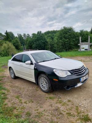 White Chrysler Sebring 2007 in Rapla, with an engine capacity of 2.40 L and mileage of 96 thousand km for 1200 €, photo 4 on AUTOMOTO.COM.LV