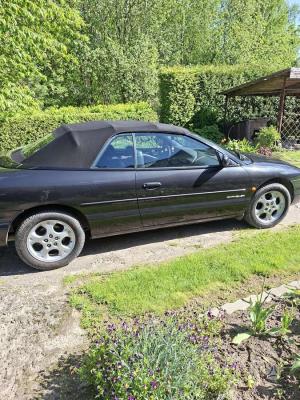 Melns Chrysler Stratus 1999 Kauņa, ar dzinēja tilpumu 2.50 L un nobraukumu 54 tūkst. km par 3000 €, foto 4 vietnē AUTOMOTO.COM.LV
