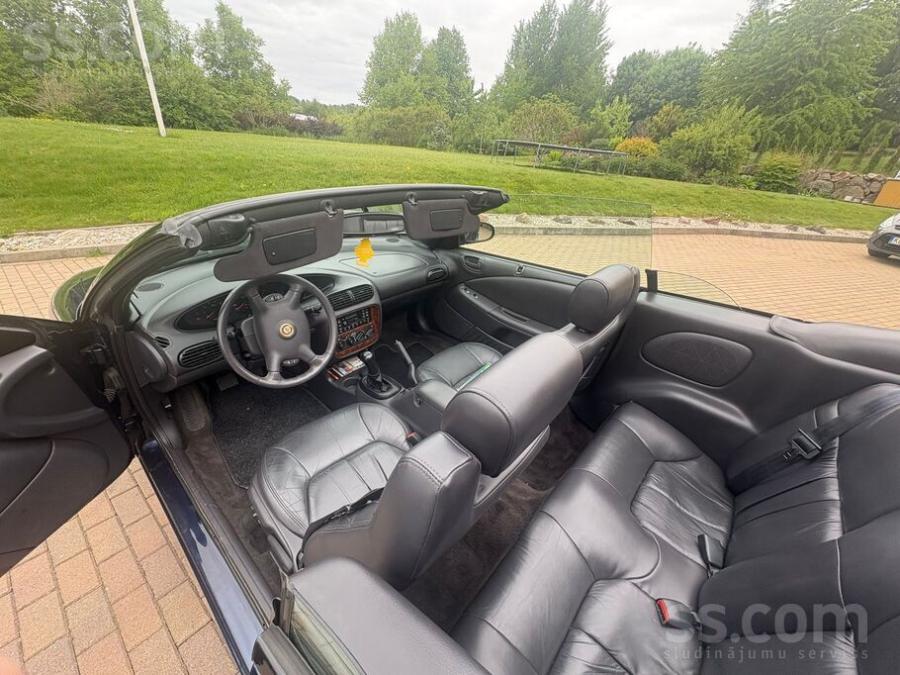 Blue Chrysler Stratus 1999 in Tukums, with an engine capacity of 2.00 L and mileage of 77 thousand km for 5000 €, photo 4 on AUTOMOTO.COM.LV