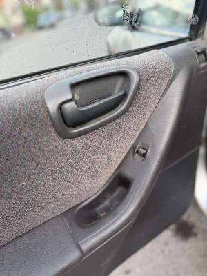 Pelēks Chrysler Stratus 2000 Kauņa, ar dzinēja tilpumu 2.00 L un nobraukumu 124 tūkst. km par 2500 €, foto 20 vietnē AUTOMOTO.COM.LV