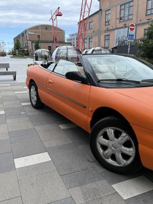 Oranžs Chrysler Stratus 1996 Tallina, ar dzinēja tilpumu 2.50 L un nobraukumu 178 tūkst. km par 1500 €, foto 18 vietnē AUTOMOTO.COM.LV