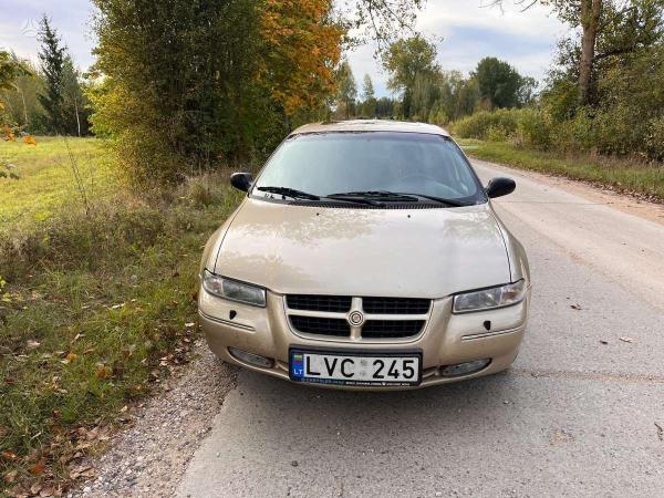 Dzeltens Chrysler Stratus 1998 Visaginas, ar dzinēja tilpumu 2.40 L un nobraukumu 74 tūkst. km par 4800 €, foto 5 vietnē AUTOMOTO.COM.LV