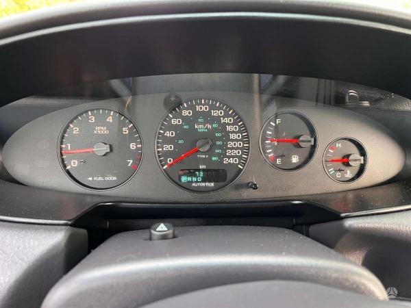 Dzeltens Chrysler Stratus 1998 Visaginas, ar dzinēja tilpumu 2.40 L un nobraukumu 74 tūkst. km par 4800 €, foto 6 vietnē AUTOMOTO.COM.LV