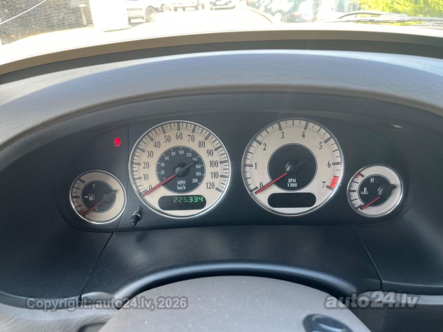 Бежевый Крайслер Таун Кантри 2002 в Таллин, объемом двигателя 3.80 л и пробегом 0 тыс. км за 2300 €, фото 7 на AUTOMOTO.COM.LV