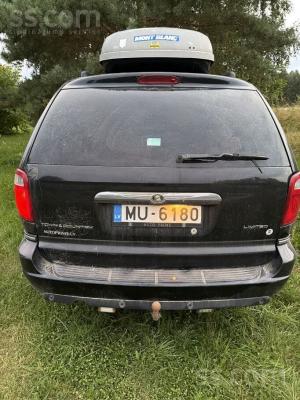 Melns Chrysler town-&-country 2005 Rīga, ar dzinēja tilpumu 3.80 L un nobraukumu 280 tūkst. km par 950 €, foto 3 vietnē AUTOMOTO.COM.LV