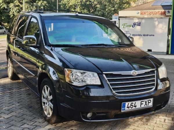 Black Chrysler town-&-country 2009 in Riga, with an engine capacity of 3.80 L and mileage of 0 thousand km for 2500 €, photo 1 on AUTOMOTO.COM.LV