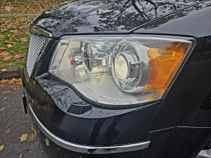 Black Chrysler town-&-country 2011 in Vilnius, with an engine capacity of 3.78 L and mileage of 162 thousand km for 6800 €, photo 15 on AUTOMOTO.COM.LV