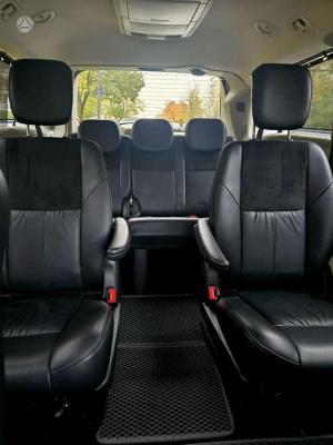 Black Chrysler town-&-country 2011 in Vilnius, with an engine capacity of 3.78 L and mileage of 162 thousand km for 6800 €, photo 48 on AUTOMOTO.COM.LV
