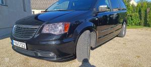 Melns Chrysler town-&-country 2014 Biržai, ar dzinēja tilpumu 3.60 L un nobraukumu 264 tūkst. km par 9000 €, foto 10 vietnē AUTOMOTO.COM.LV
