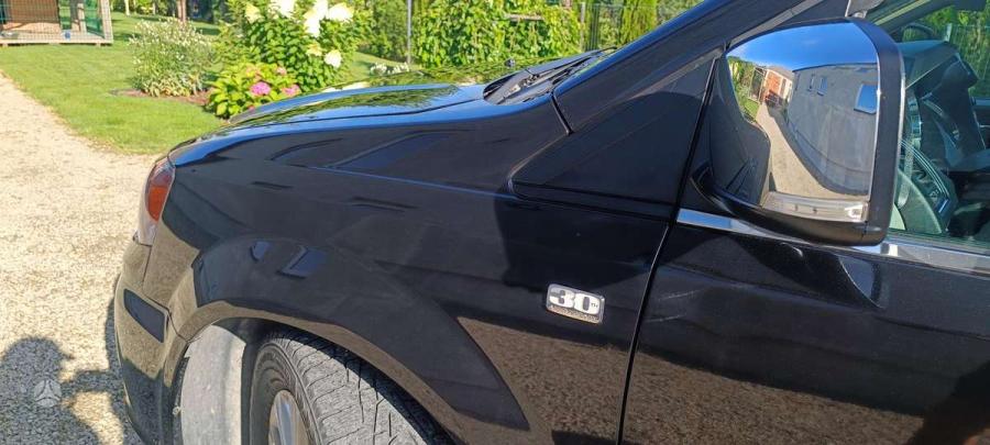 Melns Chrysler town-&-country 2014 Biržai, ar dzinēja tilpumu 3.60 L un nobraukumu 264 tūkst. km par 9000 €, foto 18 vietnē AUTOMOTO.COM.LV