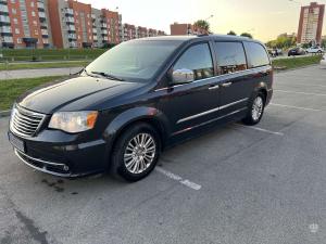 Melns Chrysler town-&-country 2014 Klaipėda, ar dzinēja tilpumu 3.60 L un nobraukumu 248 tūkst. km par 5500 €, foto 4 vietnē AUTOMOTO.COM.LV