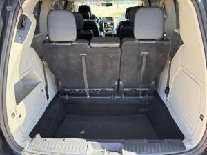 Melns Chrysler town-&-country 2015 Viļņa, ar dzinēja tilpumu 3.60 L un nobraukumu 216 tūkst. km par 7500 €, foto 43 vietnē AUTOMOTO.COM.LV