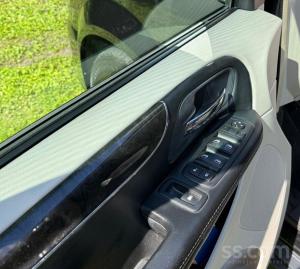 Melns Chrysler town-&-country 2016 Rīga, ar dzinēja tilpumu 3.60 L un nobraukumu 201 tūkst. km par 14300 €, foto 13 vietnē AUTOMOTO.COM.LV