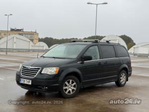 Черный Крайслер Таун Кантри 2007 в Тарту, объемом двигателя 3.80 л и пробегом 271 тыс. км за 1999 €, фото 1 на AUTOMOTO.COM.LV