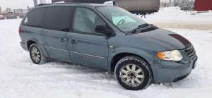 Zils Chrysler town-&-country 2005 Kauņa, ar dzinēja tilpumu 3.80 L un nobraukumu 285 tūkst. km par 2200 €, foto 3 vietnē AUTOMOTO.COM.LV
