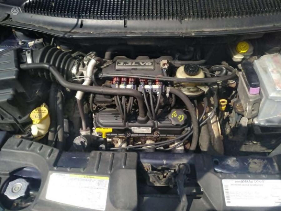 Zils Chrysler town-&-country 2007 Anykščiai, ar dzinēja tilpumu 3.30 L un nobraukumu 227 tūkst. km par 2100 €, foto 12 vietnē AUTOMOTO.COM.LV