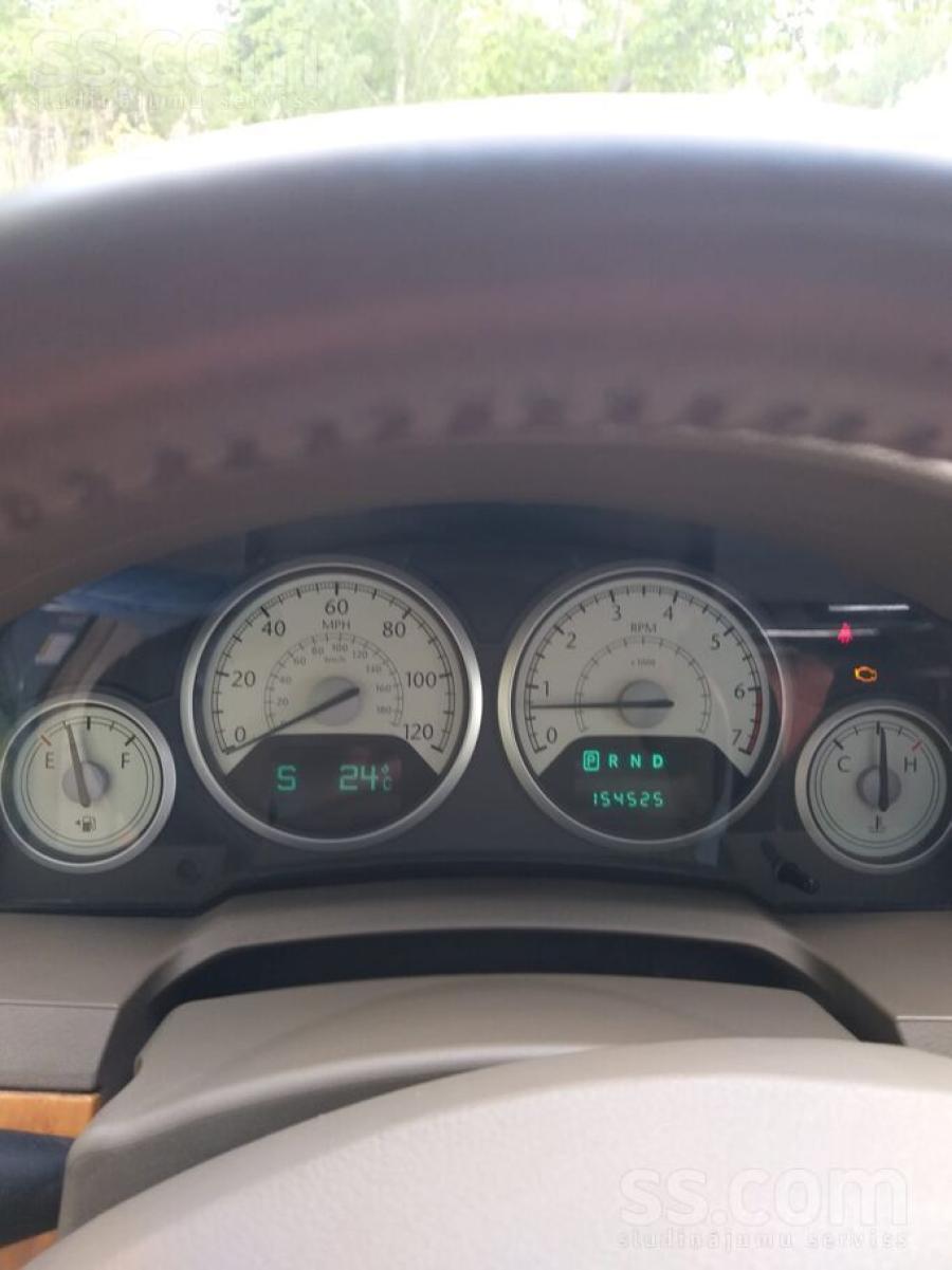 Zils Chrysler town-&-country 2010 Rīga, ar dzinēja tilpumu 4.00 L un nobraukumu 250 tūkst. km par 3900 €, foto 7 vietnē AUTOMOTO.COM.LV