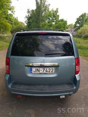 Zils Chrysler town-&-country 2010 Rīga, ar dzinēja tilpumu 4.00 L un nobraukumu 250 tūkst. km par 3699 €, foto 11 vietnē AUTOMOTO.COM.LV