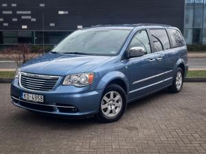 Zils Chrysler town-&-country 2011 Rīga, ar dzinēja tilpumu 3.60 L un nobraukumu 215 tūkst. km par 6995 €, foto 16 vietnē AUTOMOTO.COM.LV
