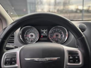 Zils Chrysler town-&-country 2011 Rīga, ar dzinēja tilpumu 3.60 L un nobraukumu 215 tūkst. km par 6995 €, foto 27 vietnē AUTOMOTO.COM.LV
