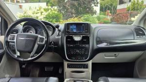 Zils Chrysler town-&-country 2012 Klaipėda, ar dzinēja tilpumu 3.60 L un nobraukumu 267 tūkst. km par 5900 €, foto 21 vietnē AUTOMOTO.COM.LV
