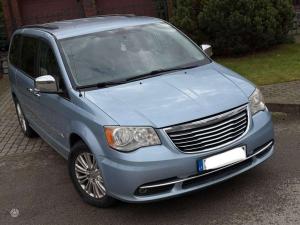 Zils Chrysler town-&-country 2014 Klaipėda, ar dzinēja tilpumu 3.60 L un nobraukumu 177 tūkst. km par 8850 €, foto 5 vietnē AUTOMOTO.COM.LV