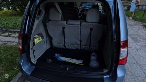 Zils Chrysler town-&-country 2014 Kauņa, ar dzinēja tilpumu 3.61 L un nobraukumu 166 tūkst. km par 7800 €, foto 17 vietnē AUTOMOTO.COM.LV