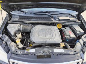 Blue Chrysler town-&-country 2015 in Siauliai, with an engine capacity of 3.60 L and mileage of 278 thousand km for 6300 €, photo 13 on AUTOMOTO.COM.LV