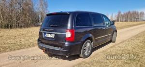Blue Chrysler town-&-country 2013 in Tallinn, with an engine capacity of 3.60 L and mileage of 355 thousand km for 4100 €, photo 3 on AUTOMOTO.COM.LV